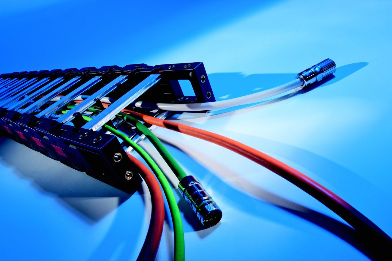 What is a Drag Chain Cable? The Ultimate Guide to Using Drag Chain ...